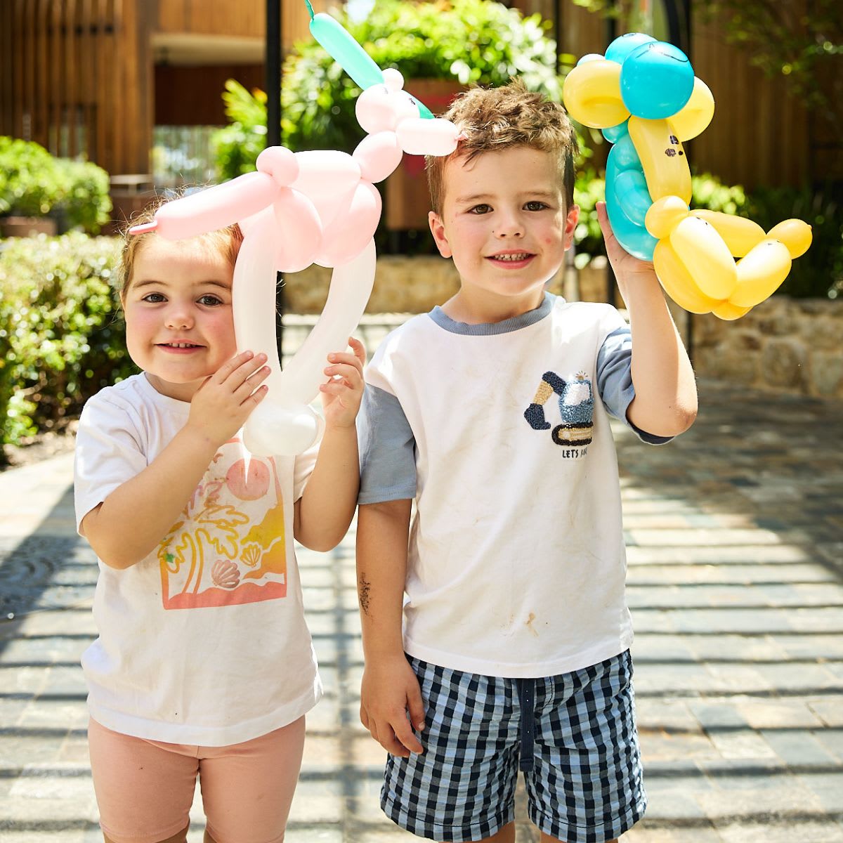 Complimentary Balloon Twisting this Summer of Tennis at Westfield Tea ...