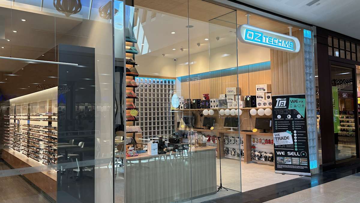 OZ Tech M8 at Westfield North Lakes