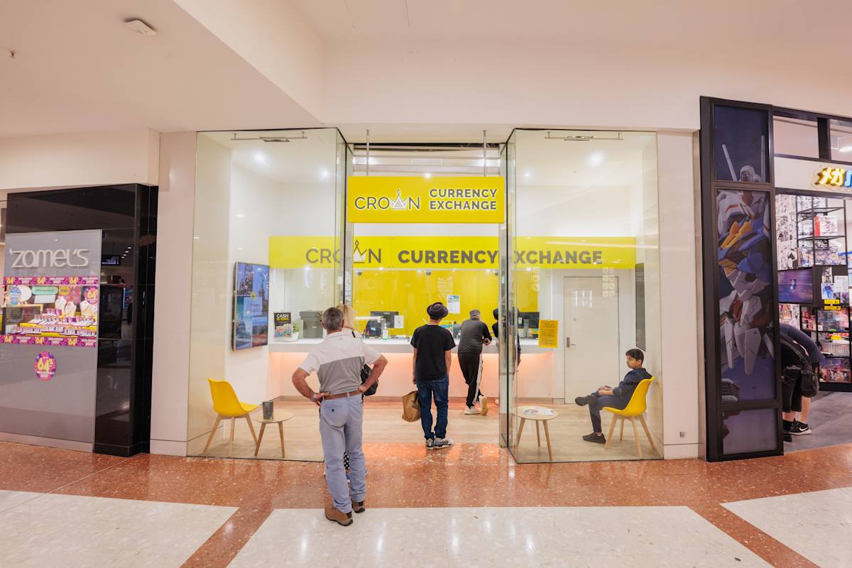 Crown Currency Exchange at Westfield Carousel