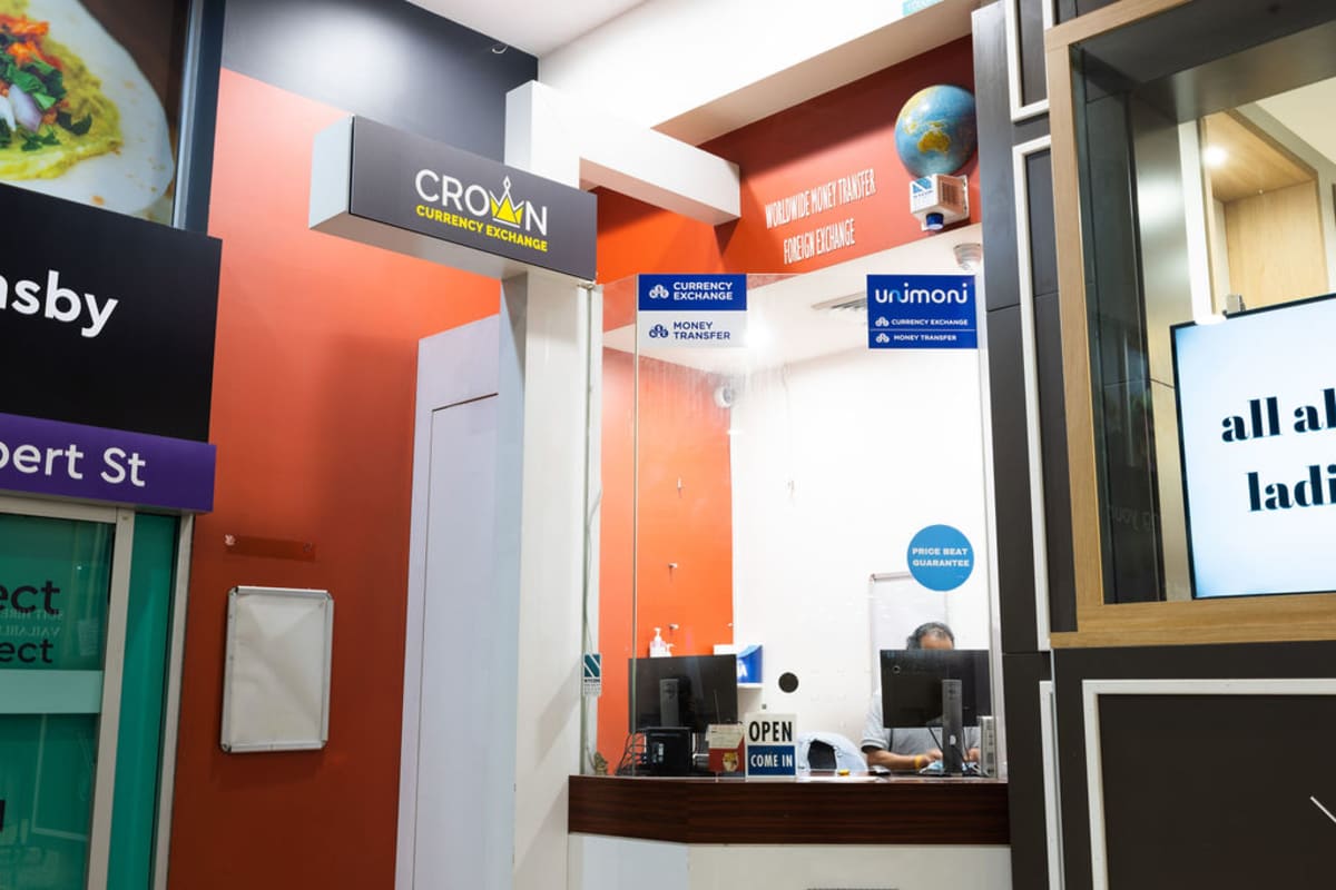 Crown Currency Exchange at Westfield Hornsby