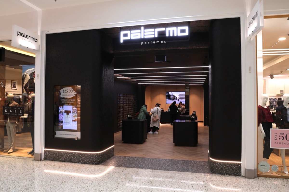 W cosmetics at Westfield Woden