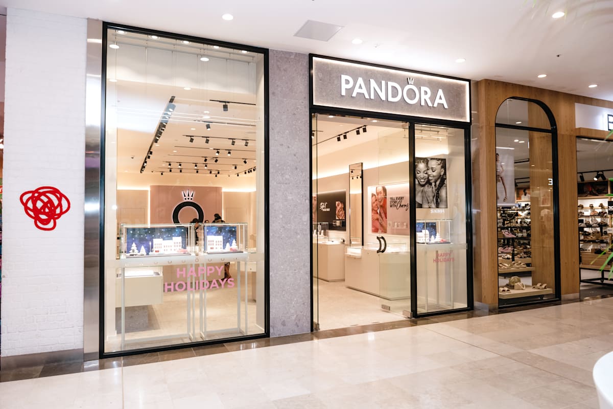 Pandora at Westfield Fountain Gate