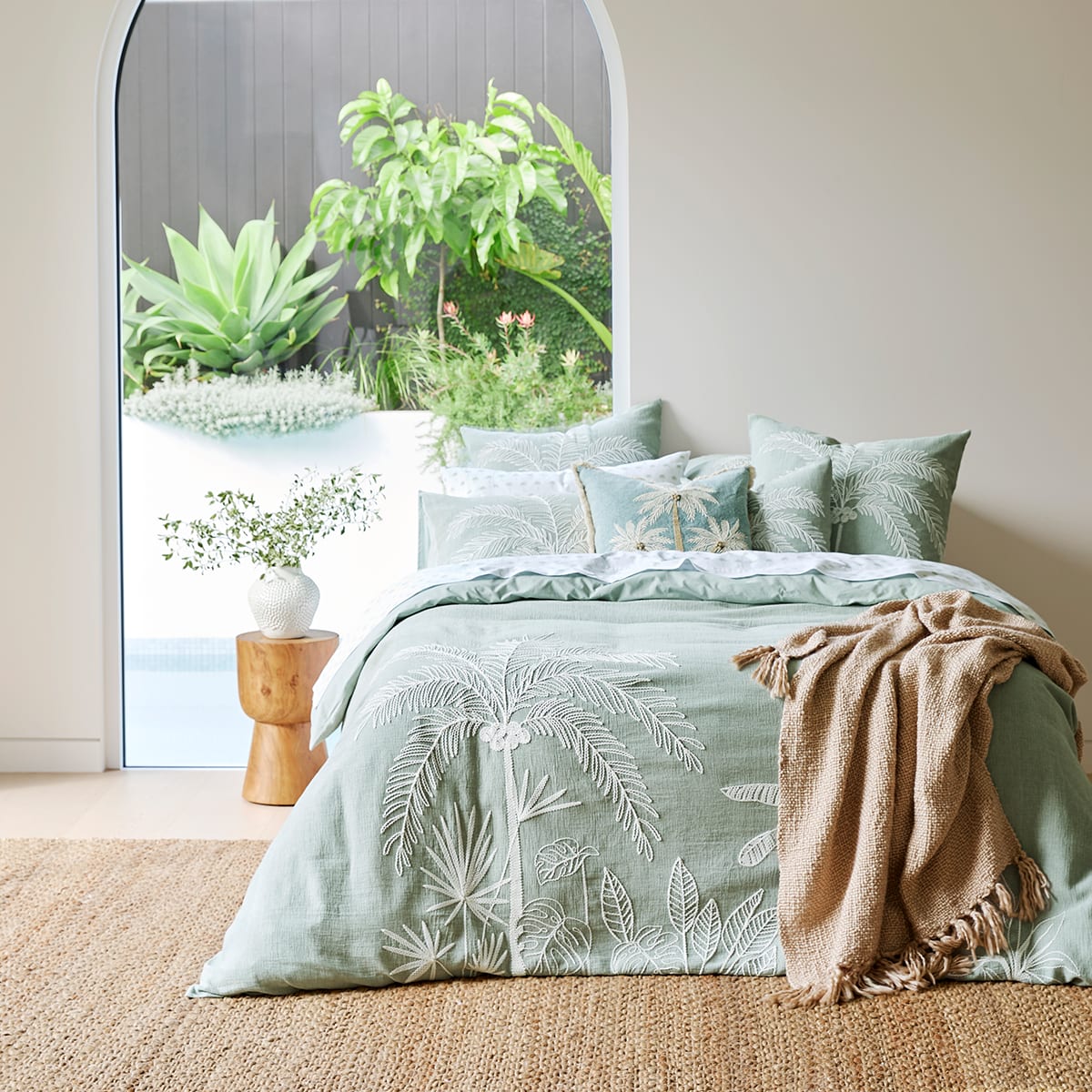 Bed Bath N' Table at Westfield Carindale