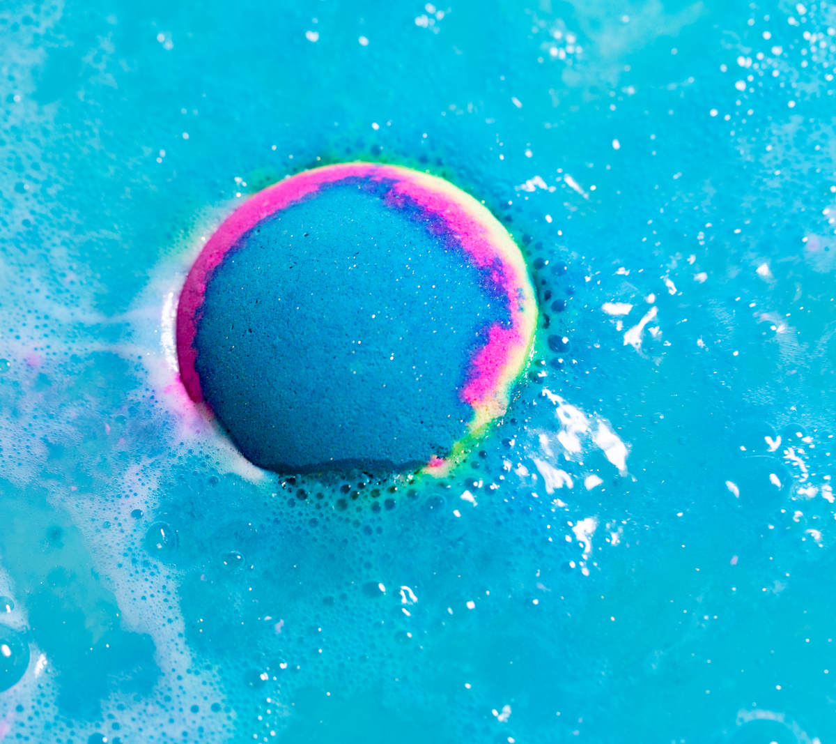 SHEIKE: Shop 25% off full price