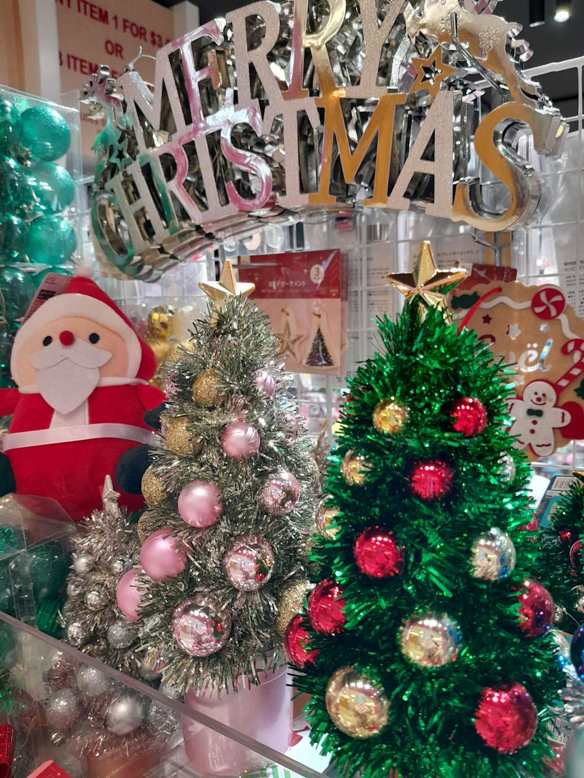 Daiso: Get ready for Christmas with Daiso St.Lukes