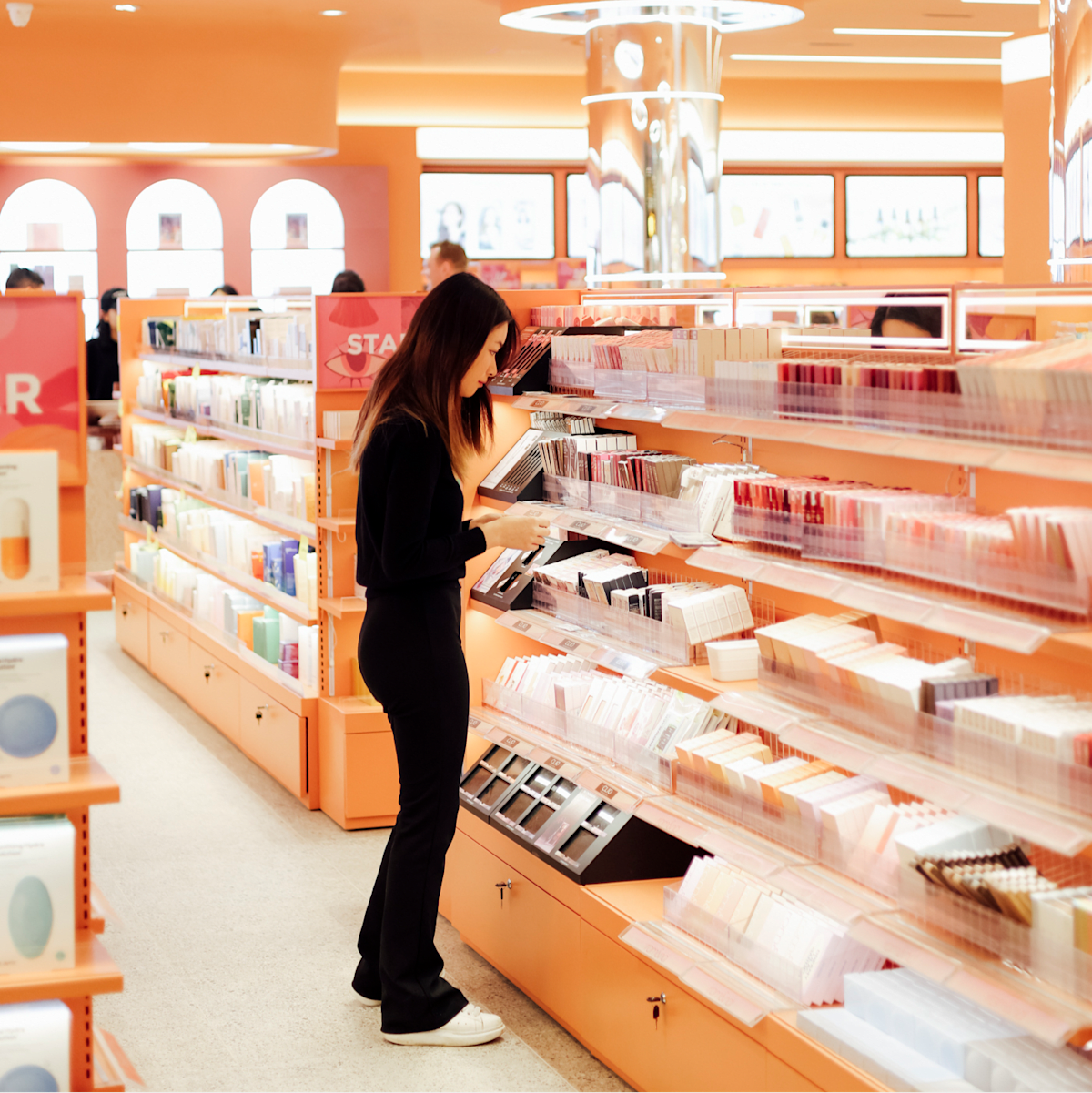 Redeem deluxe suncare products from W Cosmetics