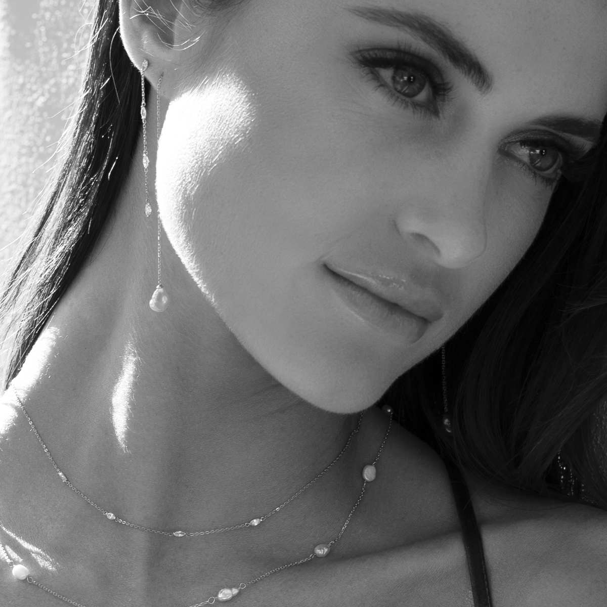 Simon Curwood Jewellers: Design stock clearance sale